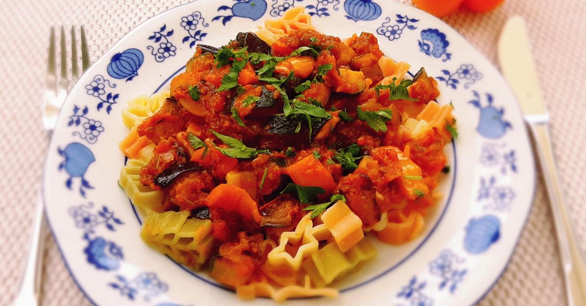 Gemüsepfanne mediterran mit Zucchini, Aubergine Paprika von Marlitherm ...