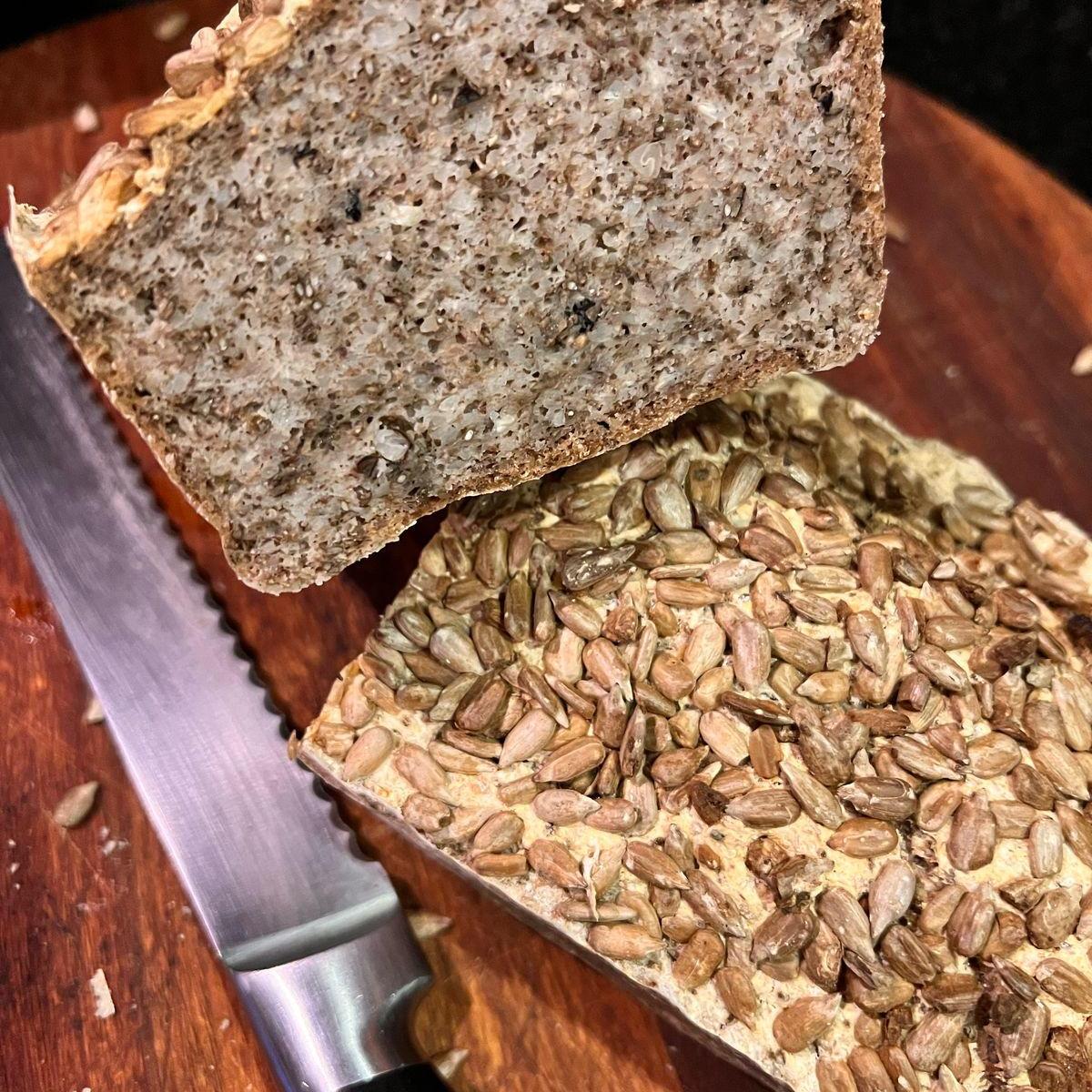 Buchweizenbrot *Glutenfrei* von JASINDA. Ein Thermomix® Rezept aus der ...